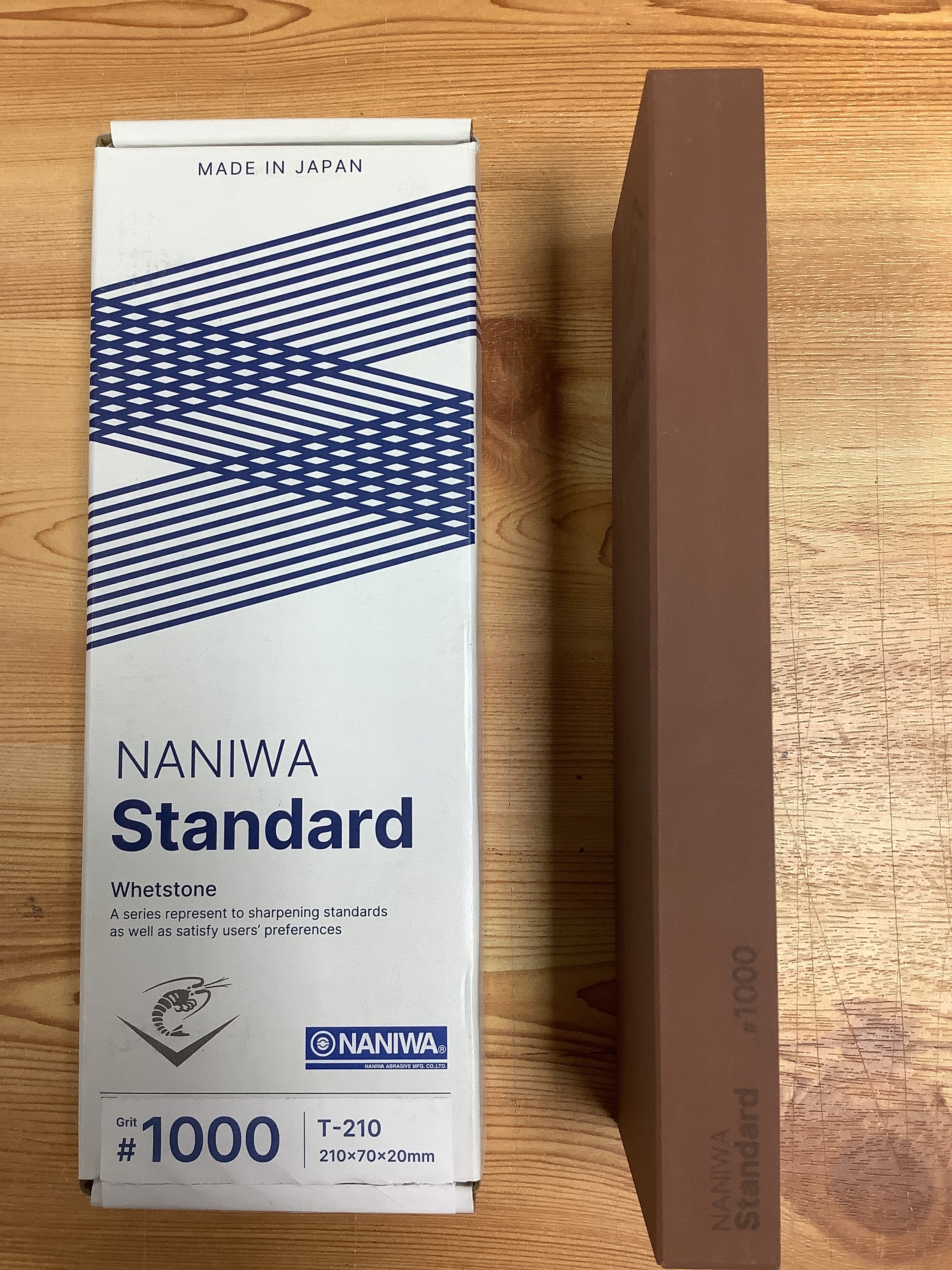 Naniwa Standard Traditonal Sharpening Stone | #1000 Grit – Koi Knives